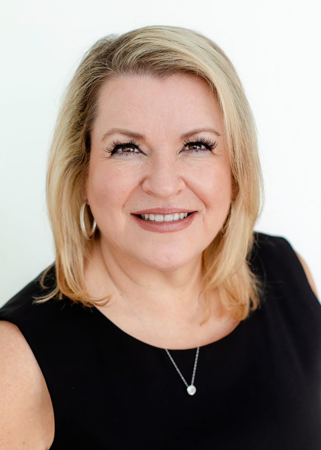 Laurie Acore – Peninsula Escrow